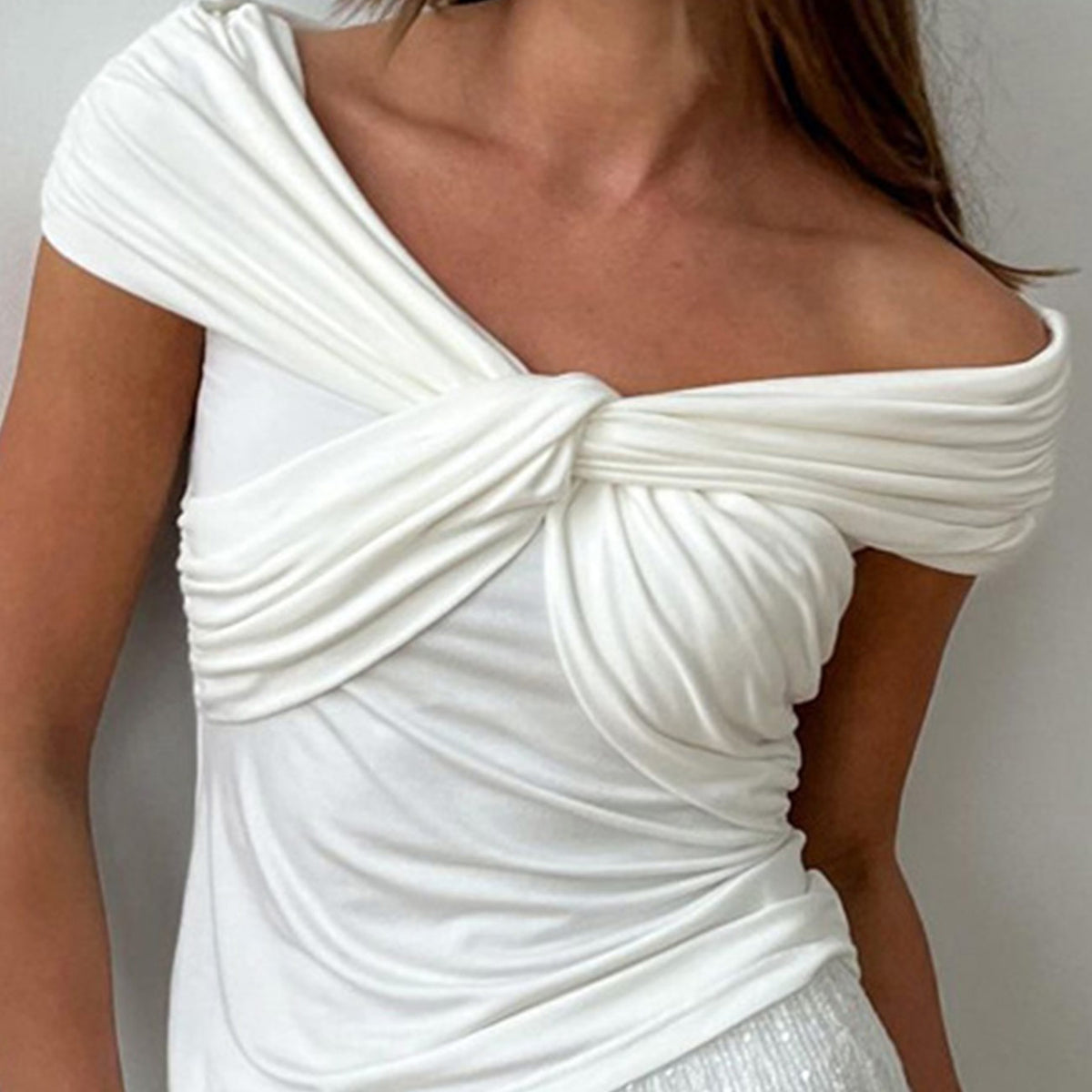 Twisted-front Drop Shoulder Tops – AROLORA